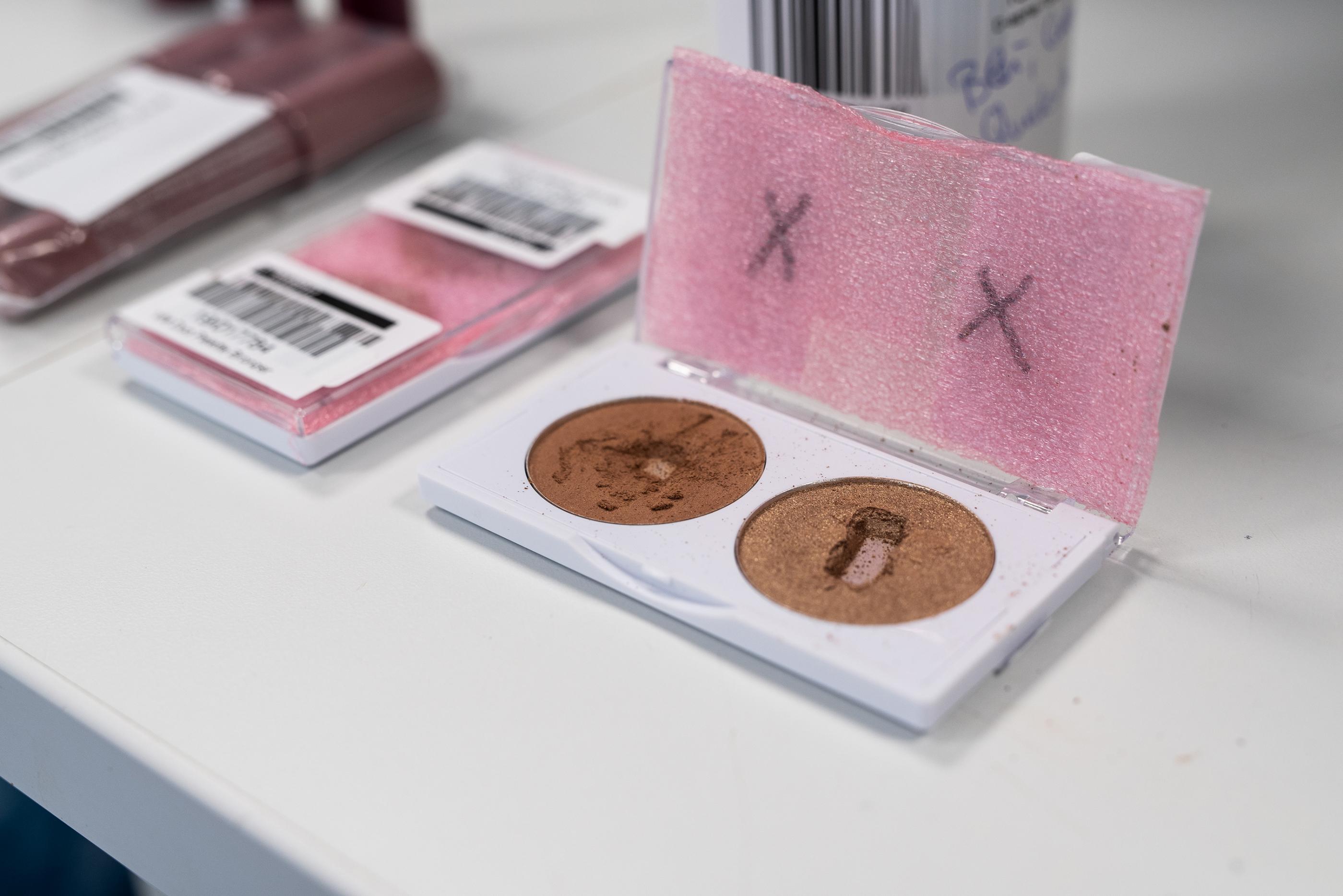 Cosmetic testing in accredited contract laboratories